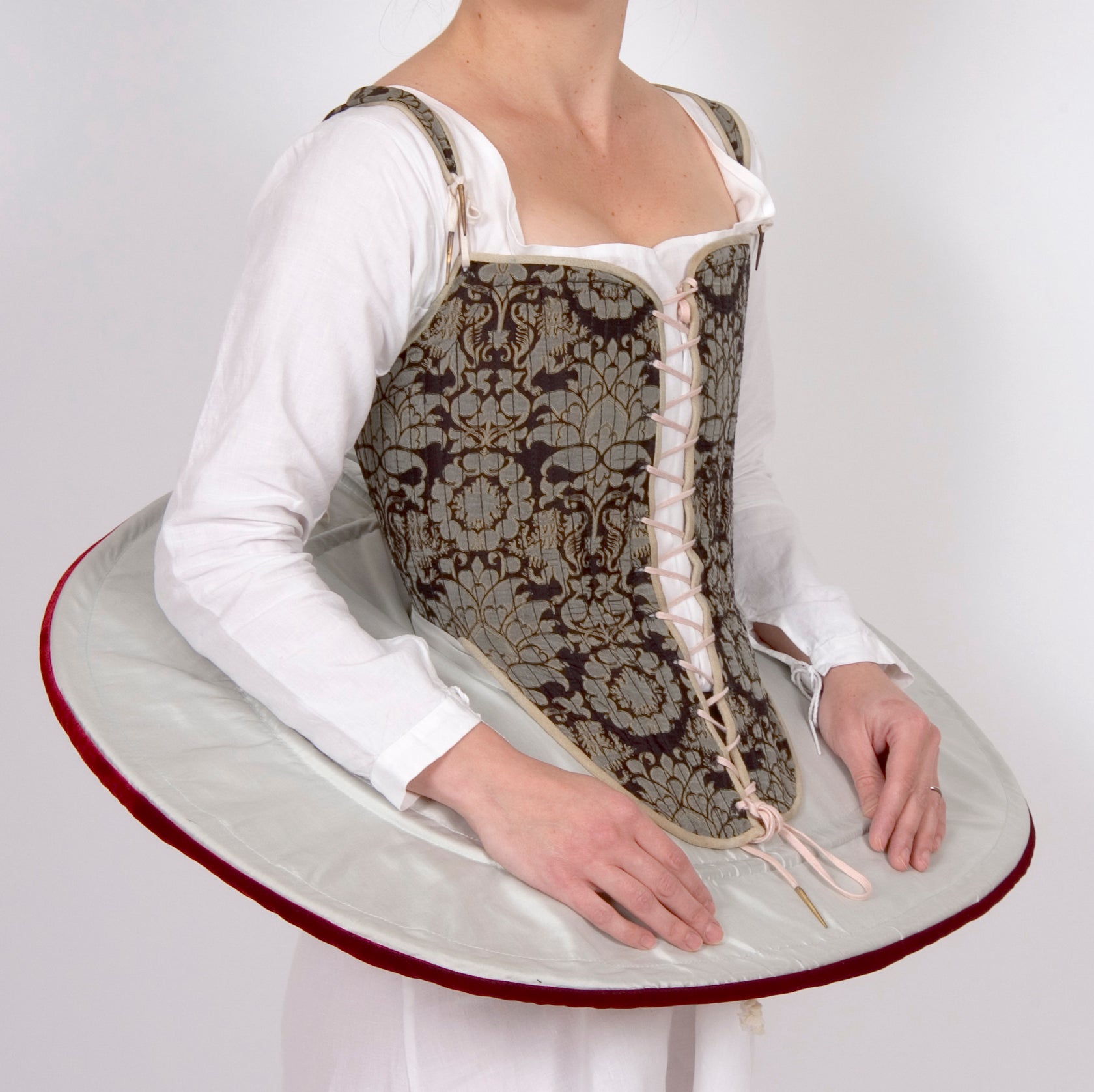 Pattern for Elizabethan lady's French farthingale & rolls, nowadays ca ...