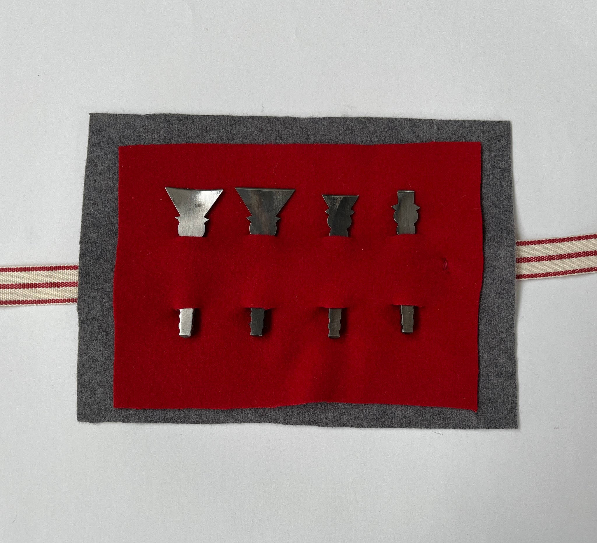 Pinking (or slashing) and buttonhole tool set for Tudor style 16th cen ...